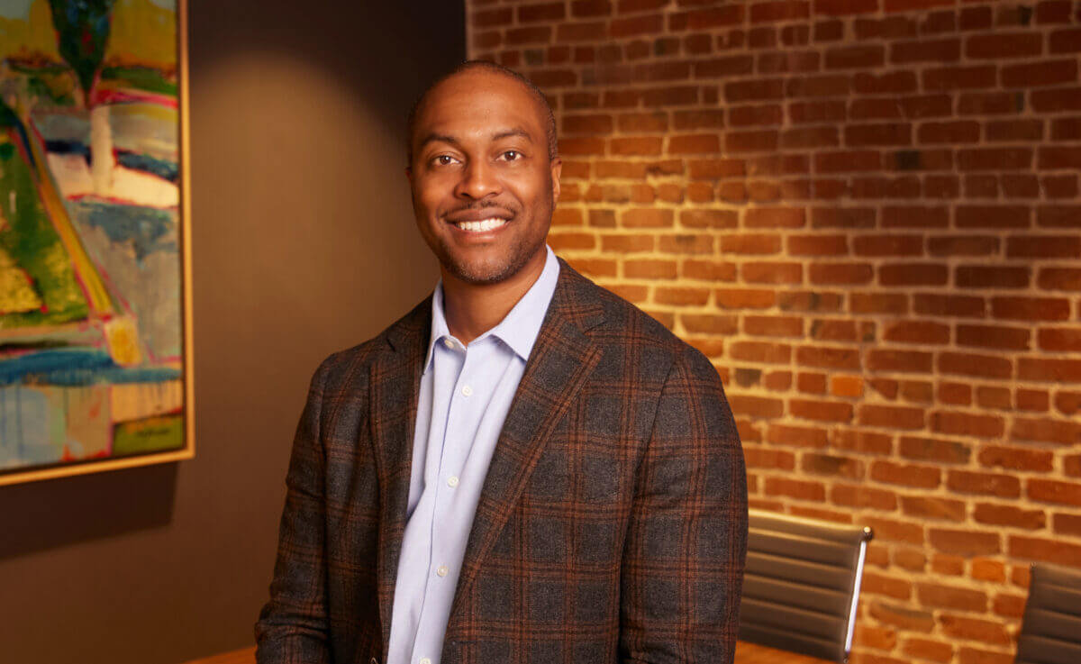 Team and Leadership: Software Expertise and Hands-on Support